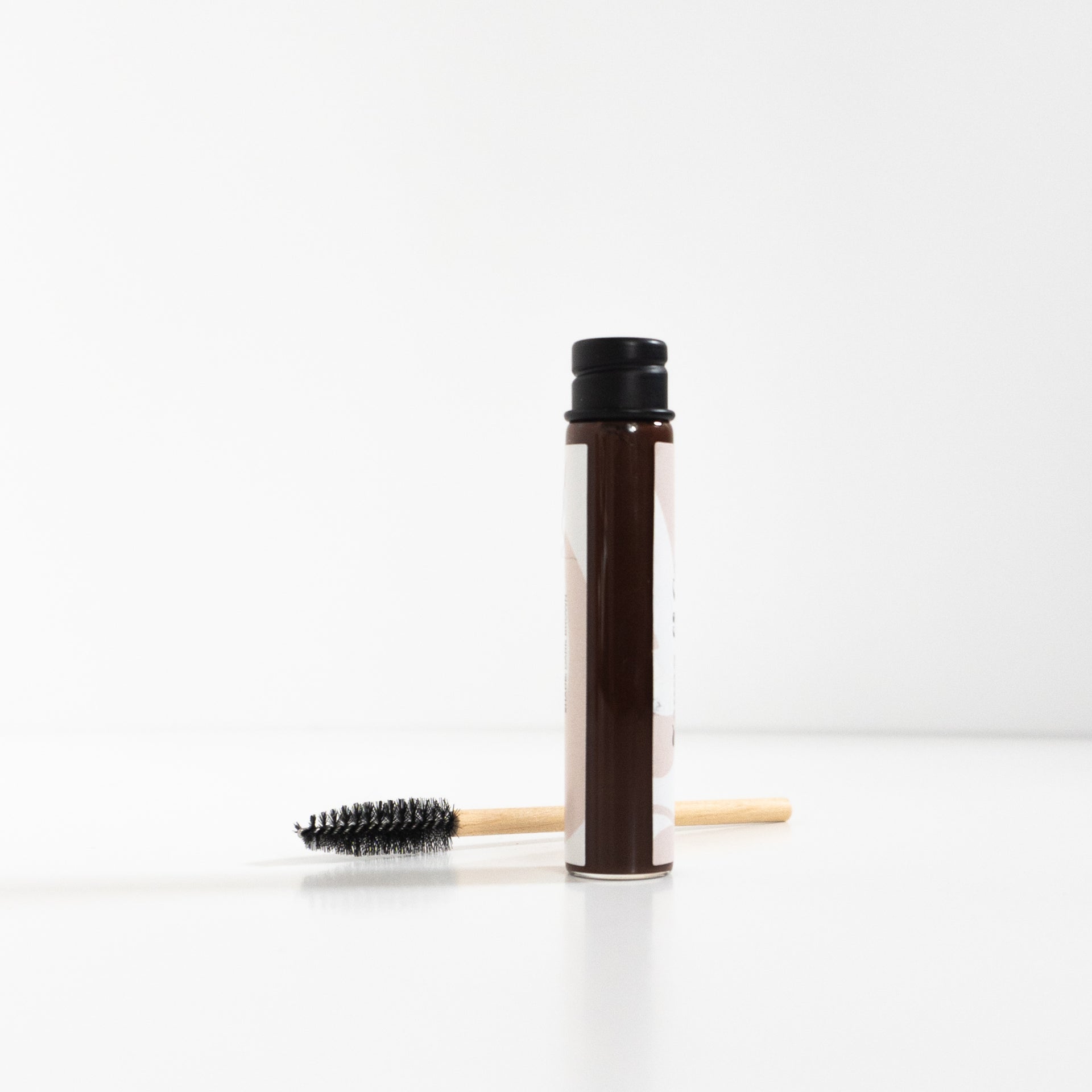The Mascara - Zero Waste Packaging – Zerra & Co.